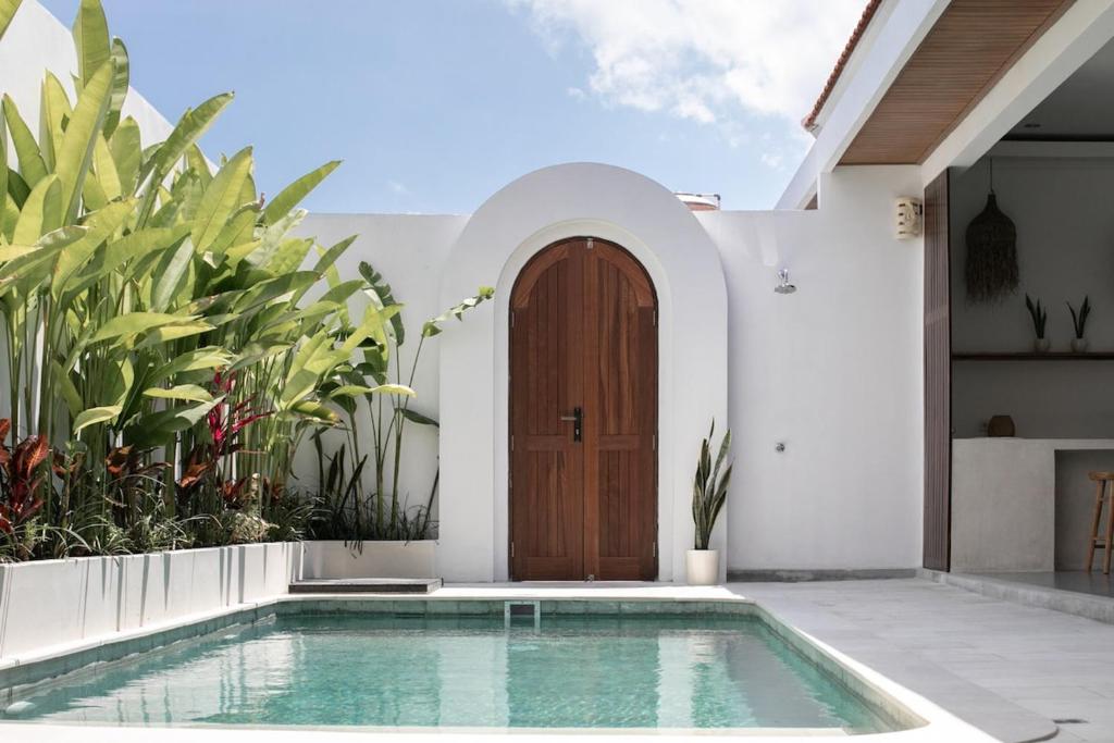 Villa Jiji cozy chic in Bali - just renovated !, Канджу (обновени цени ...