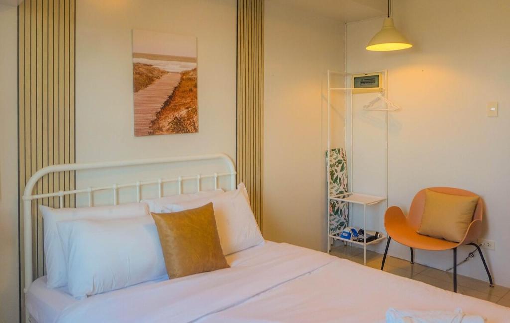 Casa - Traveler-friendly Studio Near Malls, Nightlife & Hospitals in ...