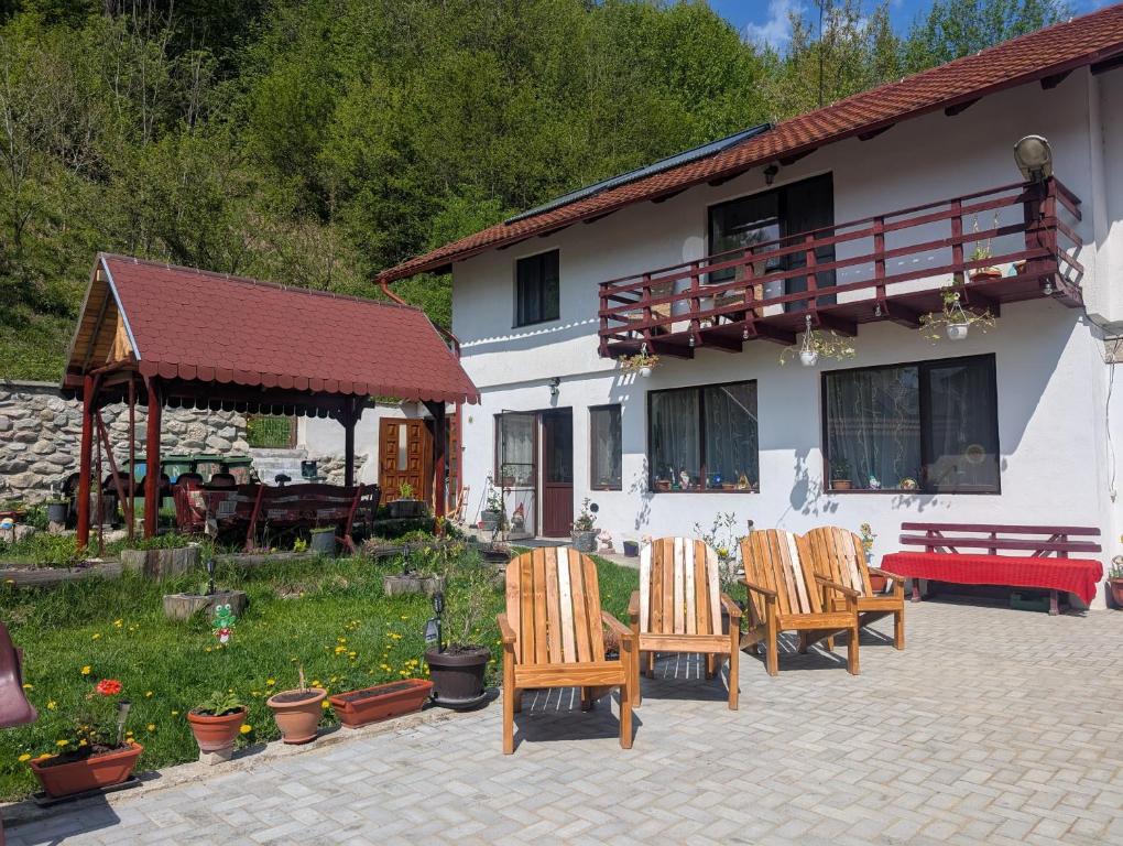 Simon House, Şimon (updated prices 2026)