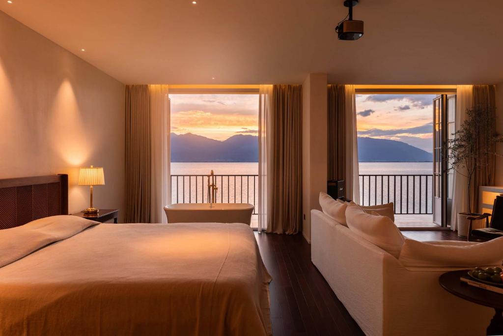 Dali Mountain and Lake View Hotel, Dali Shuanglang (2025년 최신 요금)