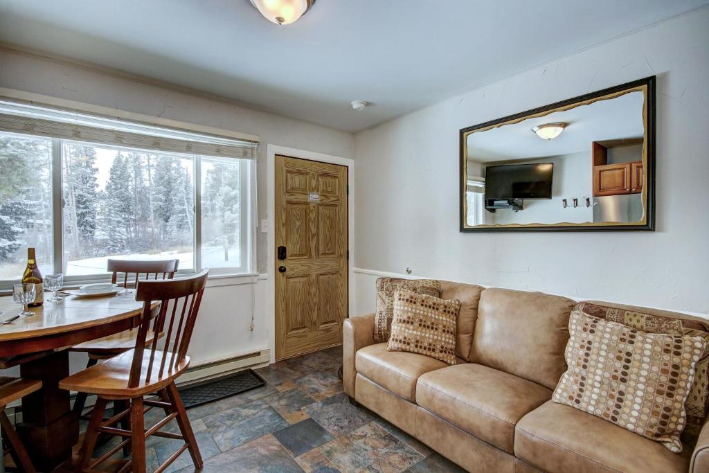 Park Meadows 2C by Ski Country Resorts, Breckenridge (updated prices 2026)