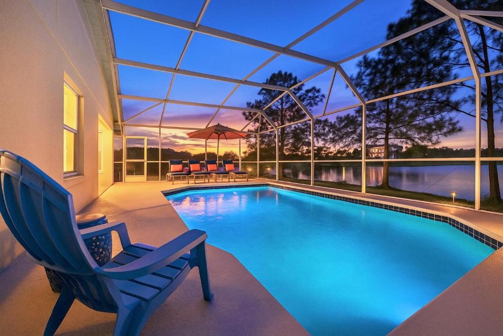 Disney World Getaway: 4 Br - Sunroof - BBQ Bliss, Orlando (updated ...