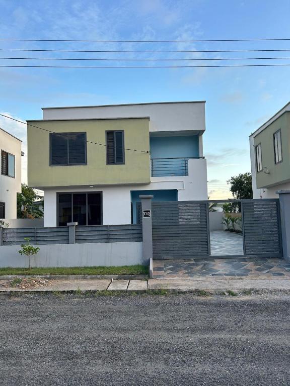 2 Bedroom Retreat at Tema Community 22, Tema (precios actualizados 2025)