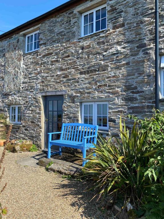 Buntings Cottage at Trenale Court Cottages, Tintagel (prezzi aggiornati ...
