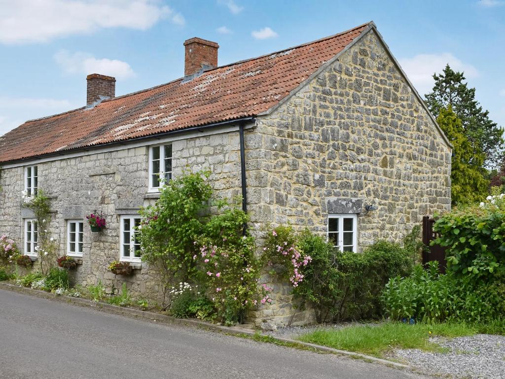 Camelot, High Ham (updated prices 2026)