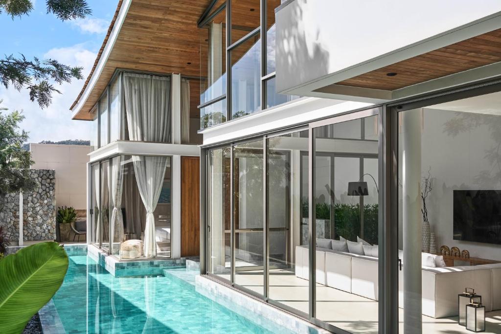 Trinity 4 BDR POOL Villa, Ban Pak Lak (updated prices 2026)