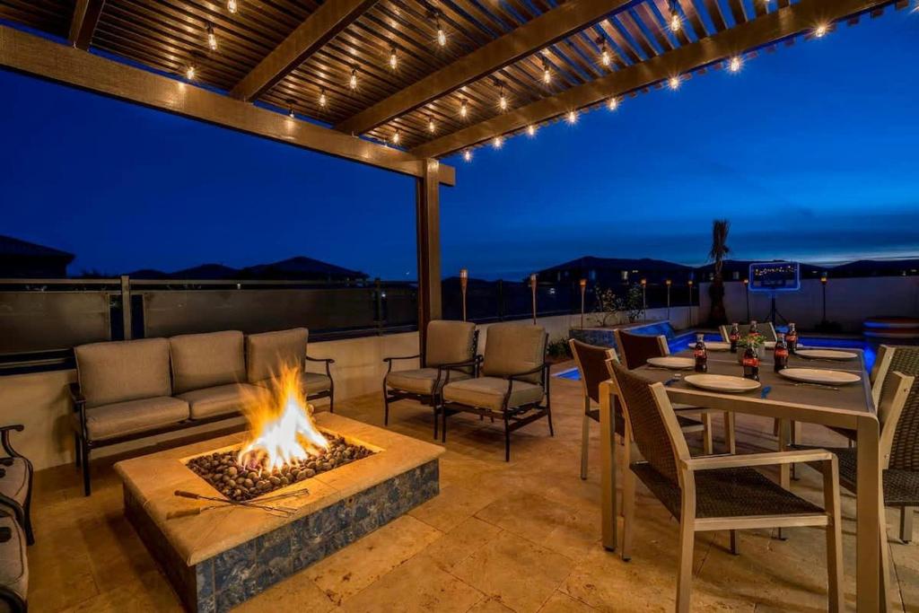 65 | Poolhouse at Ocotillo Springs with Private Pool, Santa Clara ...