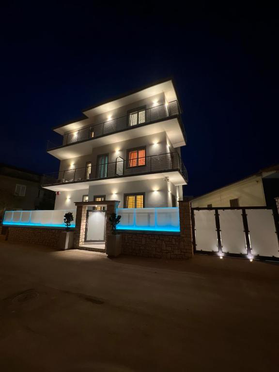 Domus Marina - Ionio room, Mondragone (updated prices 2026)