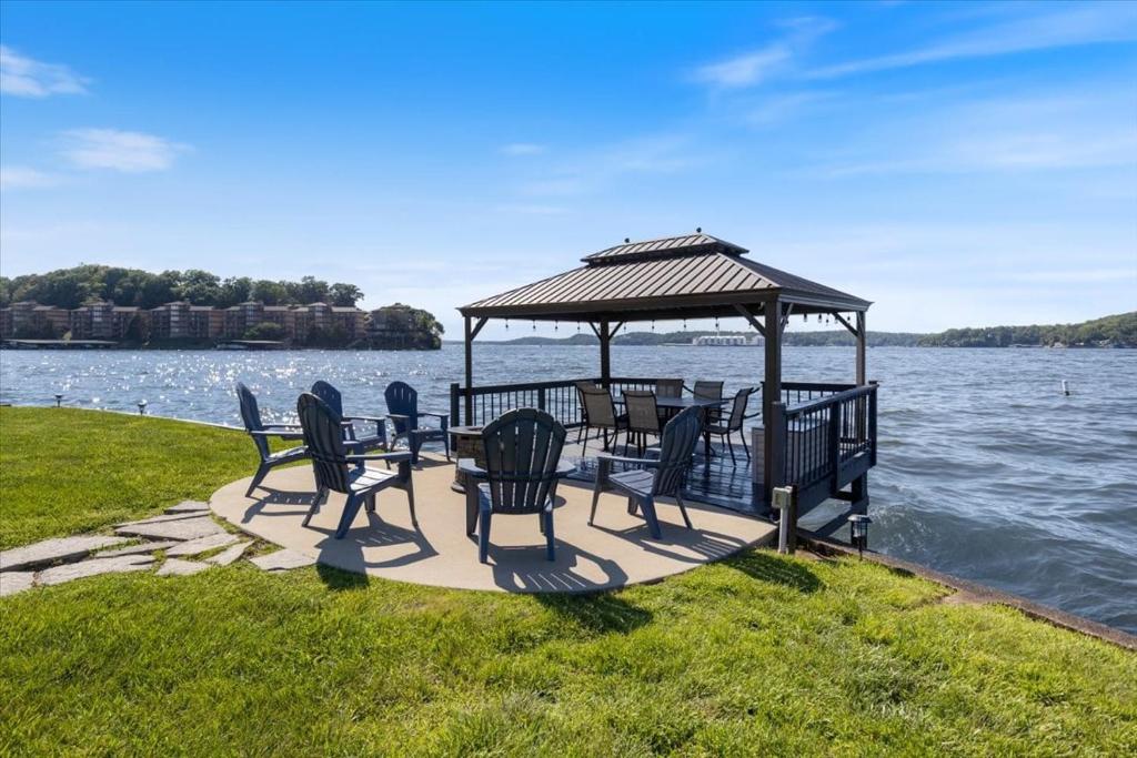 Lakefront Home with Game Room, Firepits & Gazebo at 3MM, Lake Ozark ...