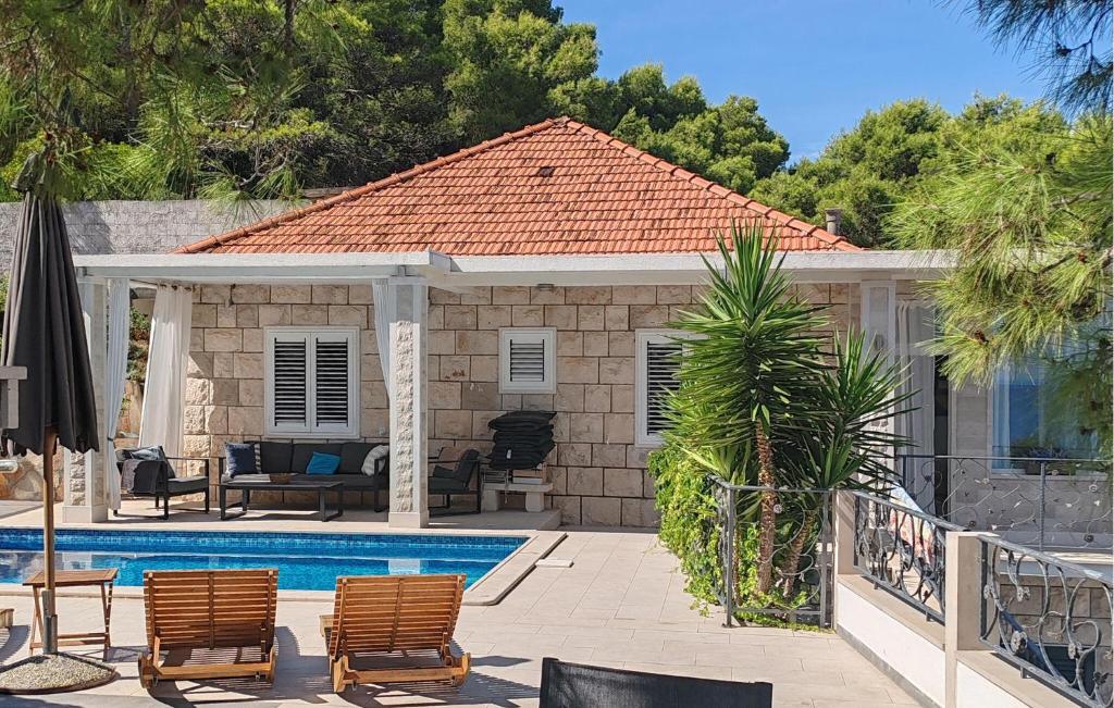 Awesome Home In Selca, Sumartin (harga terbaru 2025)