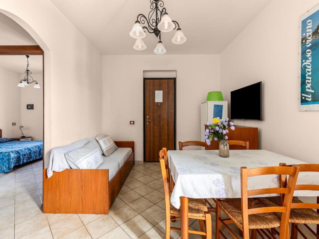 150 meters from the sea, 2 swimming pools, air conditioning, Valledoria ...