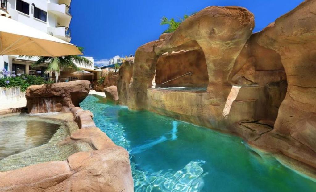 62 at the Caribbean Resort, Mooloolaba (updated prices 2026)