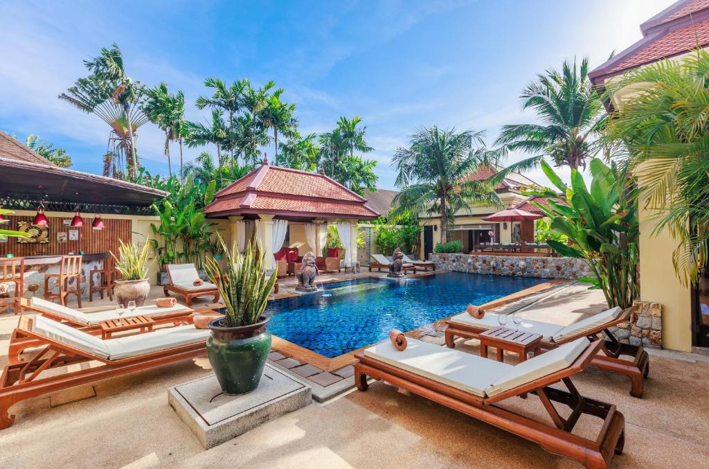 6 Bedroom Villa Sri Suri with Private Pool and Butler service near Nai ...