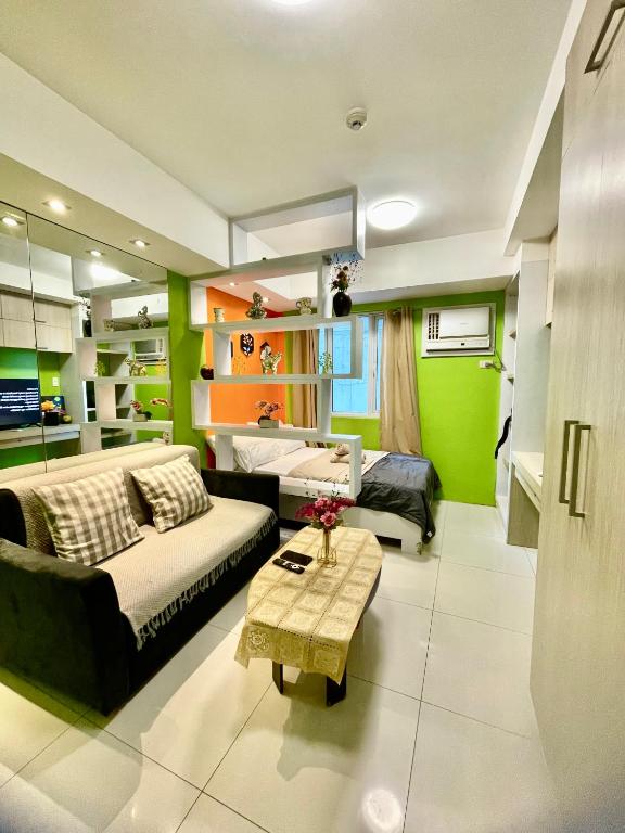 Mplace staycation in south triangle Quezon city, Manila (updated prices ...