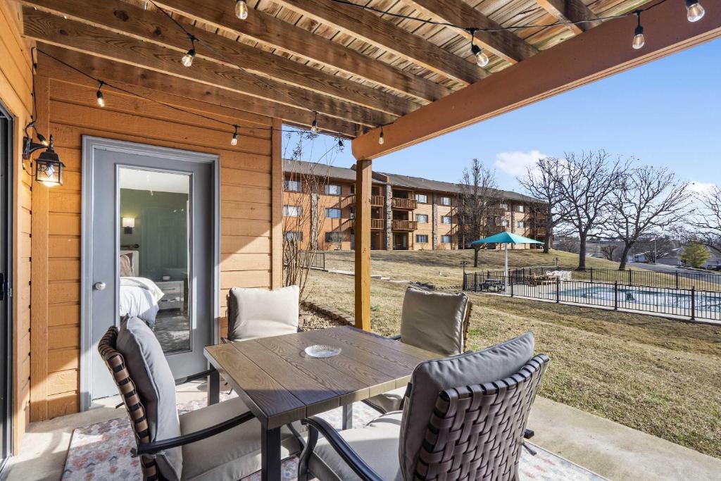 Memories of Avondale - Massage Chair Pools, Branson (updated prices 2026)