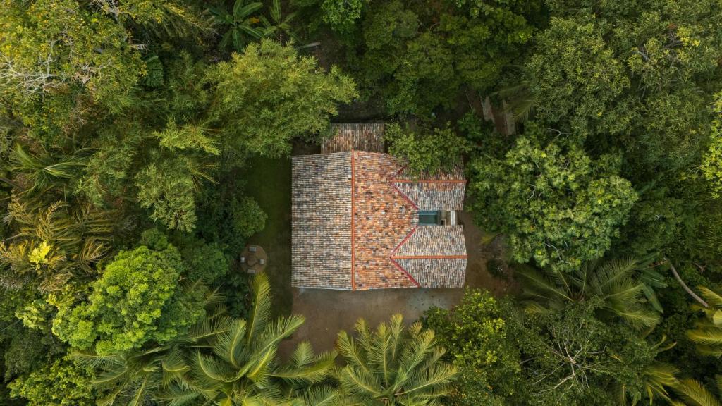 Treasure Crest Villa in Galle - Plunge Pool, 10 Min to Beach, Галле (актуальные цены 2026 года)