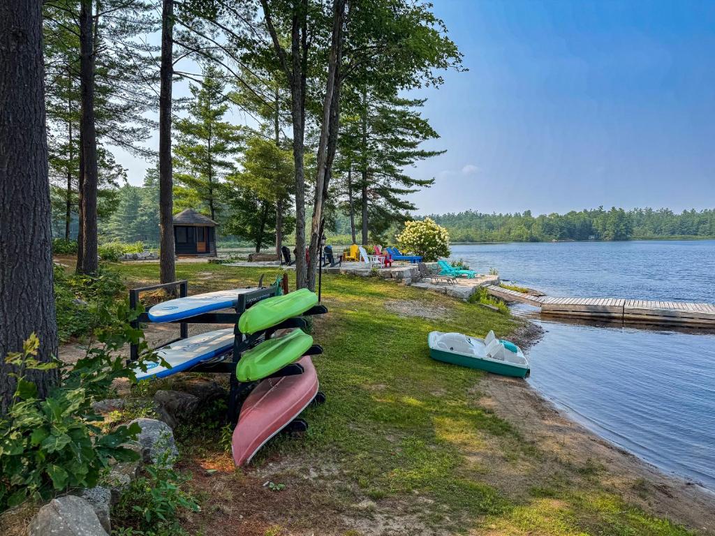 Private Lakefront Cottage Living on Muldrew Lake, Gravenhurst (nove ...