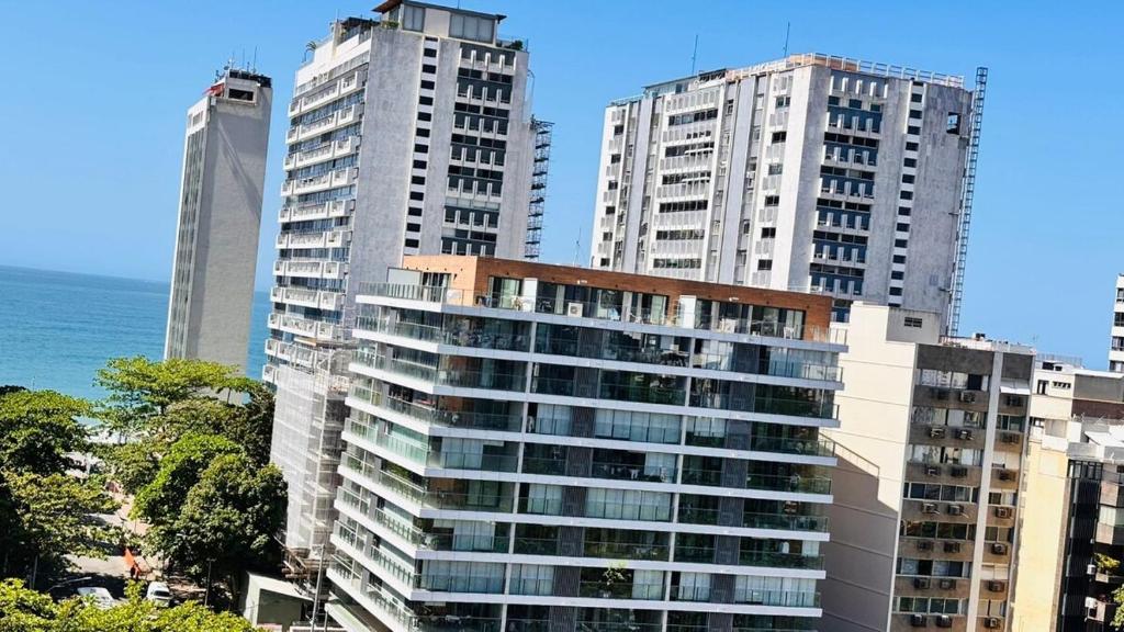 The best of Leblon next to the subway and beach BM254, Rio de Janeiro ...