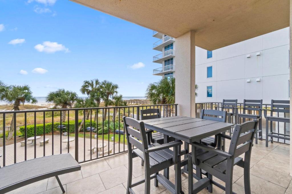 Phoenix East 101, Orange Beach (updated prices 2026)