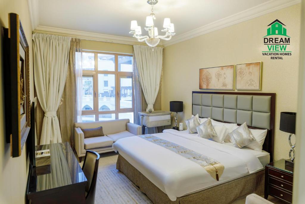 Souk Al Bahar View Burj Khalifa and Fountains Dream View Holiday Homes ...