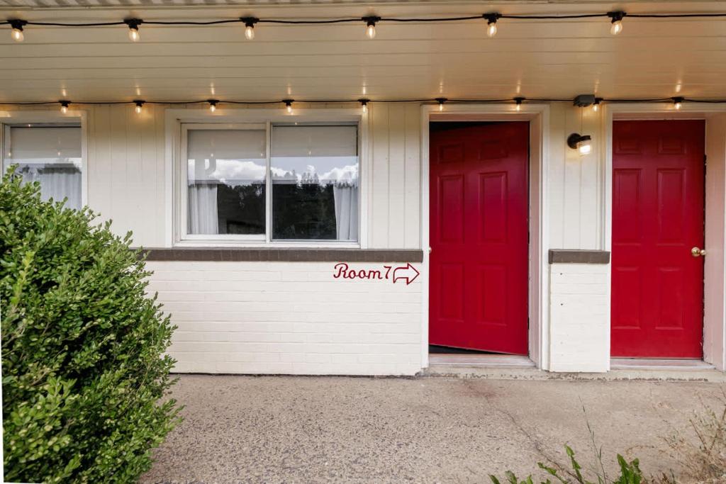 The Billy Motel Pet Friendly Room with Charm, Davis (prezzi aggiornati ...