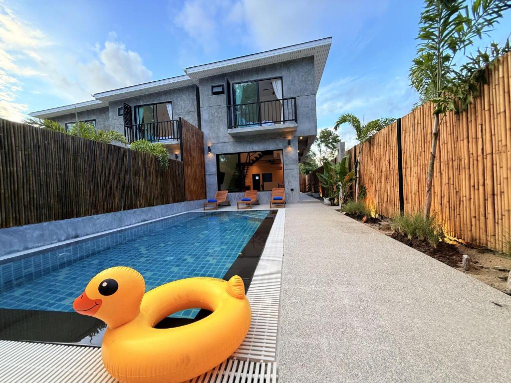 Pool Villa 3Br Close To Beach-Lokiya Pool Villa 3, Ko Lanta (updated ...