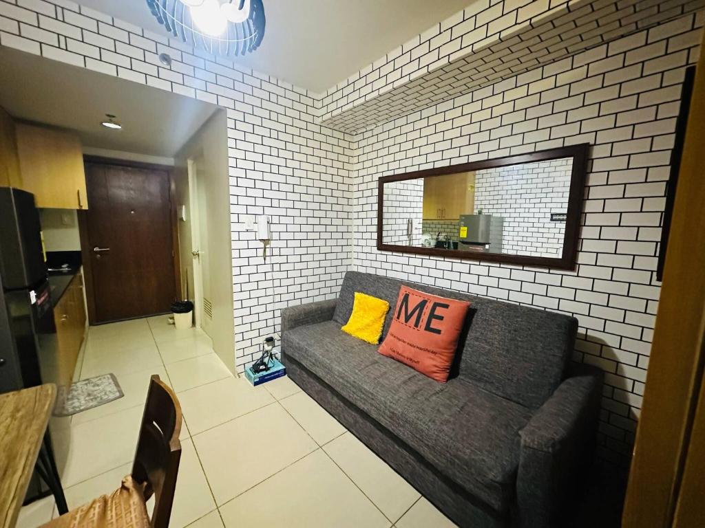 Simple Pasay Getaway - Entire Apartment for Rent, Manila (updated ...