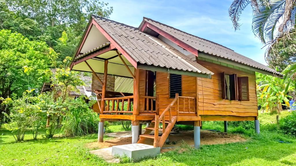Affordable shack, Ban Laem Sai (updated prices 2026)