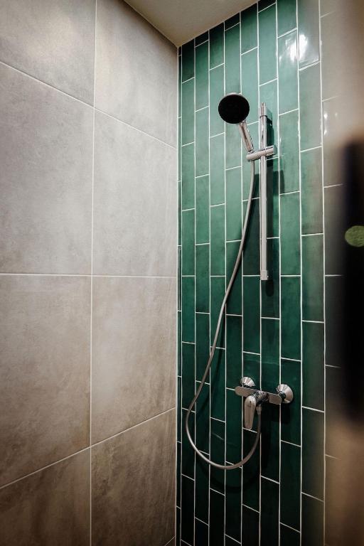 Neu renoviert I zentrale EG-Wohnung I 4 Personen, salt apartments ...