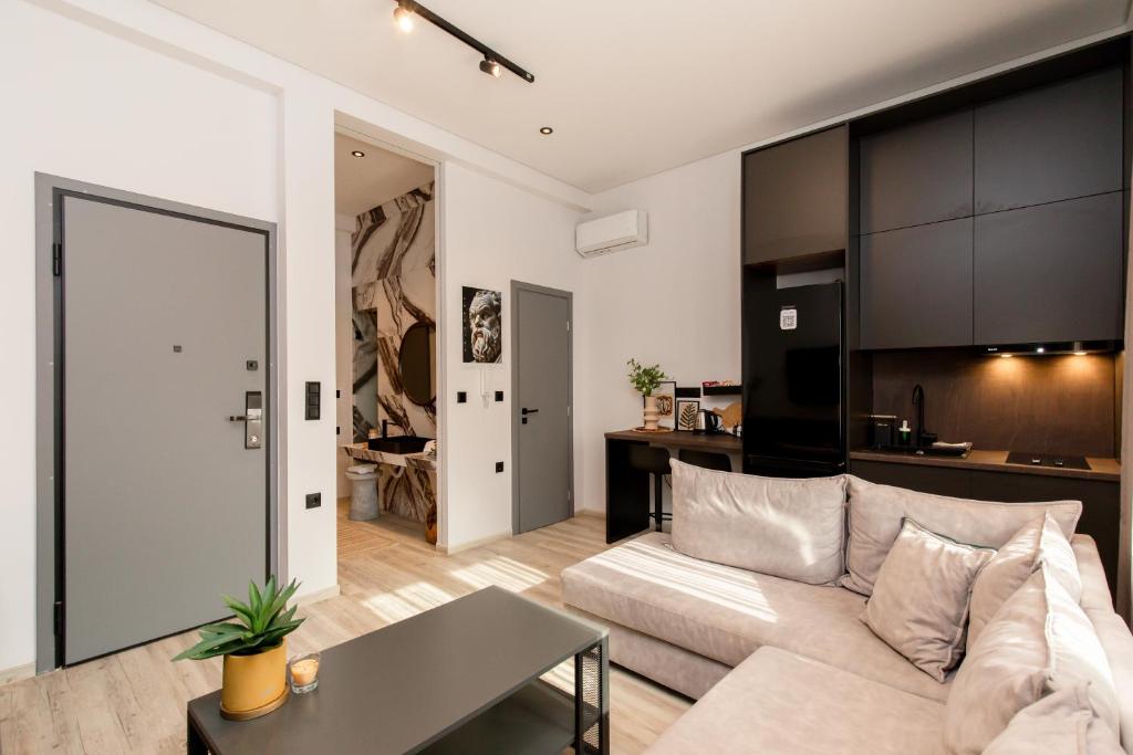 The Philosopher's House, Athens (updated prices 2026)