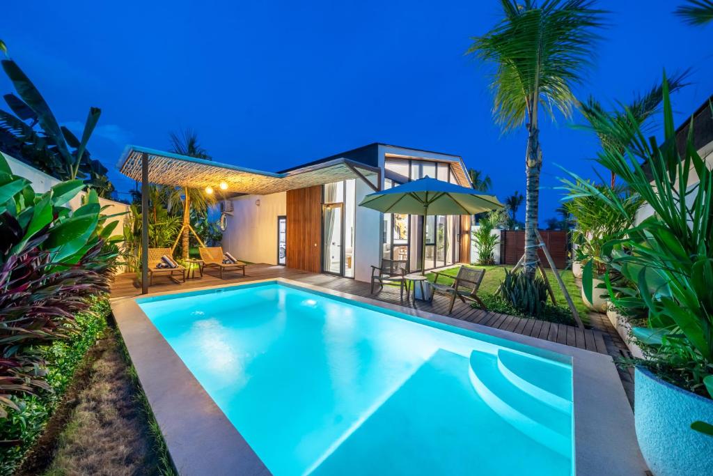 Bali Bliss - New 2BR Villa with Private Pool & Green Garden Views ...