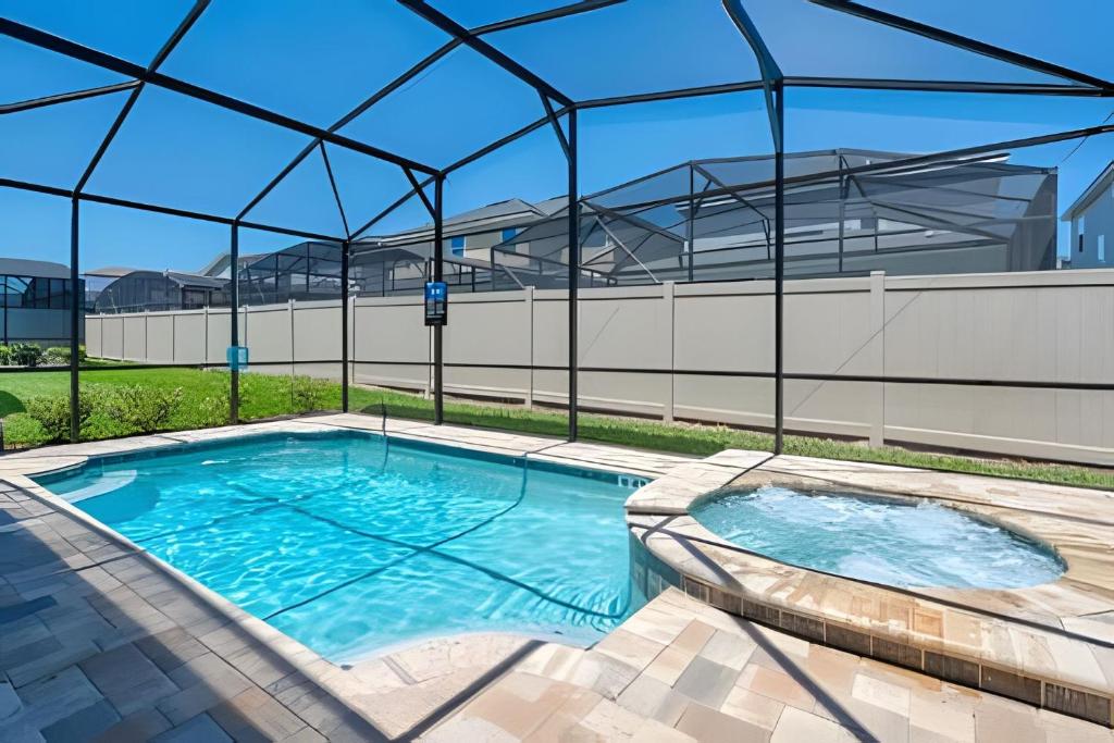 Casa Moderna 6Q c/ Piscina e Resort, Кисими (обновени цени за 2025 г.)