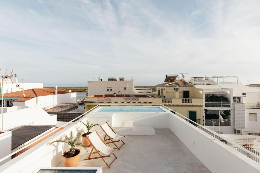 Charming design 3 bedroom & pool villa - Casa Clara, Santa Luzia ...