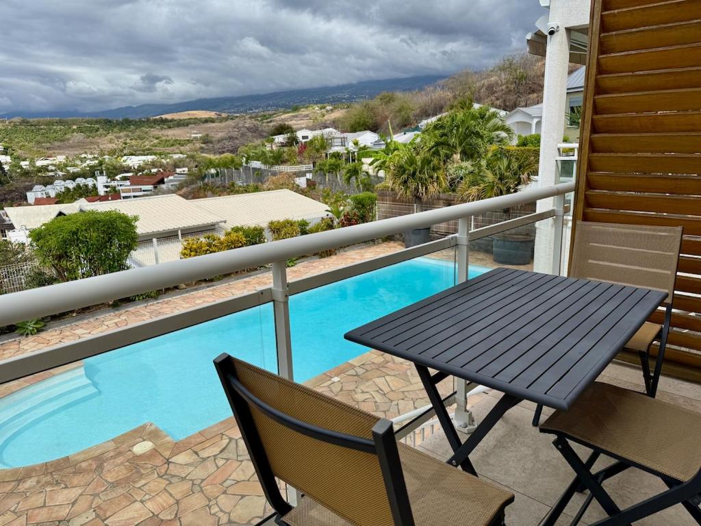 Appartement Le Dou Letchi avec vue piscine et mer, Saint-Gilles-les Bains (prezzi aggiornati per ...