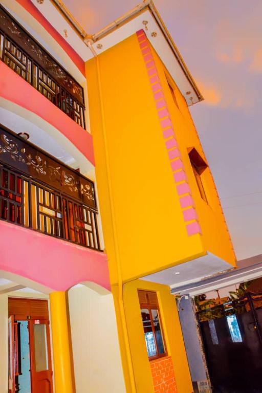 Princox Motel, Kyebando (updated prices 2025)
