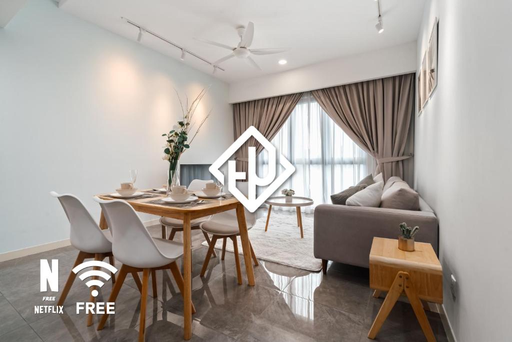 Mont Kiara Ooak Suite Sunway 163 with Bathtub 2 Bed, Kuala Lumpur ...