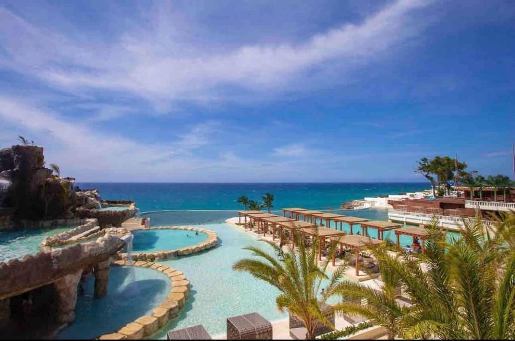 Grand Luxury Villa in Sosua Ocean Village, Sosúa (updated prices 2026)