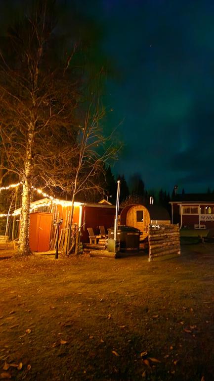 MensträskRustikale Stuga am See in schwedisch Lappland（2025 年最新房價）