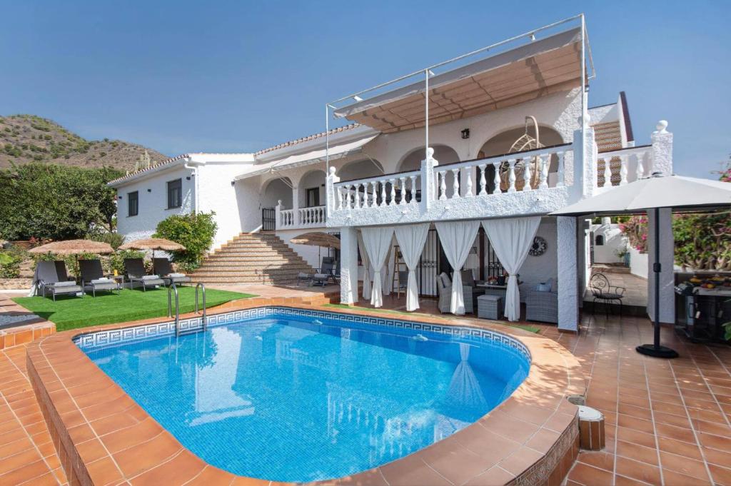 Villa Casa Romero by Villa Plus, Frigiliana (updated prices 2026)