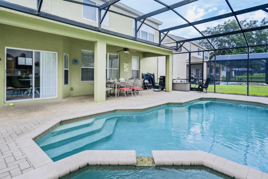 Bright Resort Home Pool Near Disney, Orlando (preços atualizados 2025)