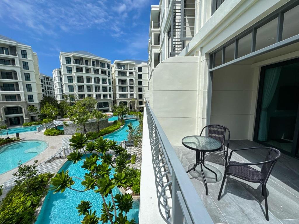 Super 1Bdr Legendary Bang Tao 10 min to the Beach, Bang Tao-stranden ...