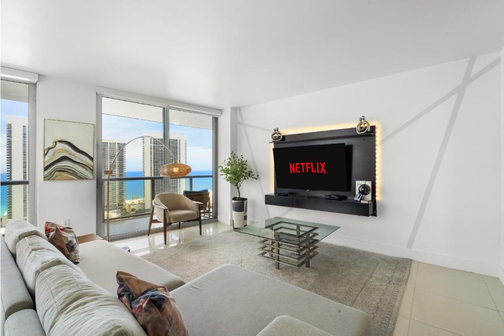 BeachWalk Resort - VIP TOWER - OCEANVIEW UNIT 3 BEDROOM & 3 BATHROOM ...