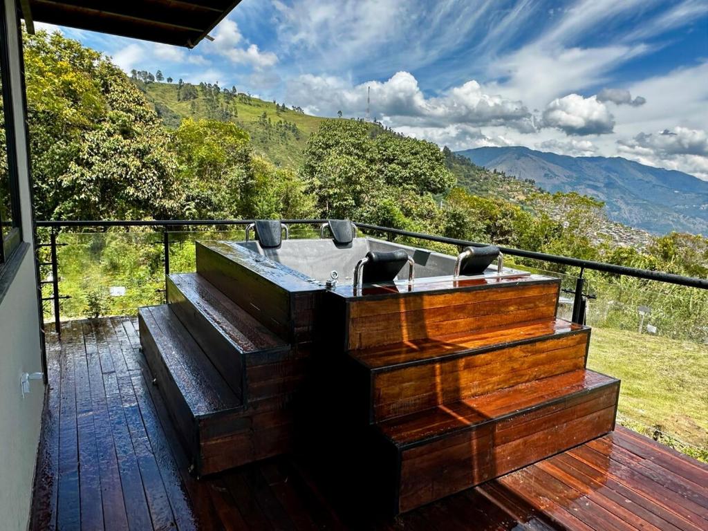Finca Moderna 2 Habitaciones con Jacuzzi Privado, Vistas Panorámica ...