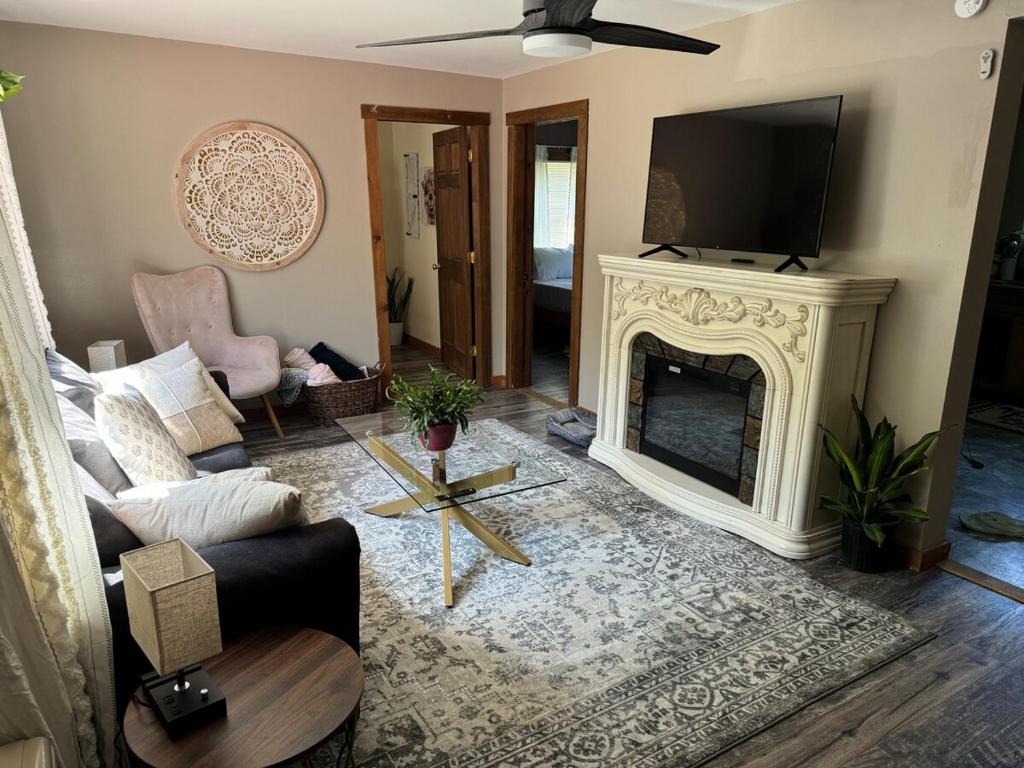 The heart of the Belgrade lakes, Oakland (prisene oppdatert 2025)