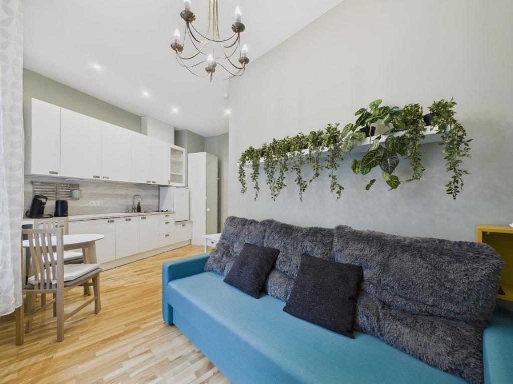 Affordable City Centre Studio next to JRT, Riga (precios actualizados 2025)