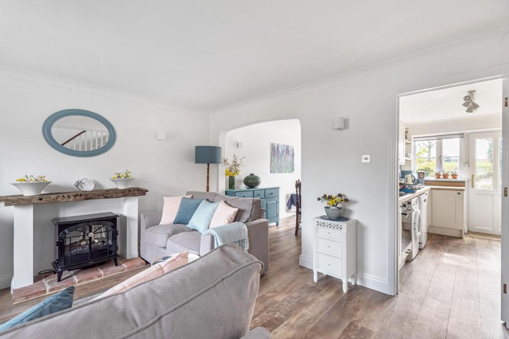 4 Hare Cottage, South Creake (updated prices 2026)