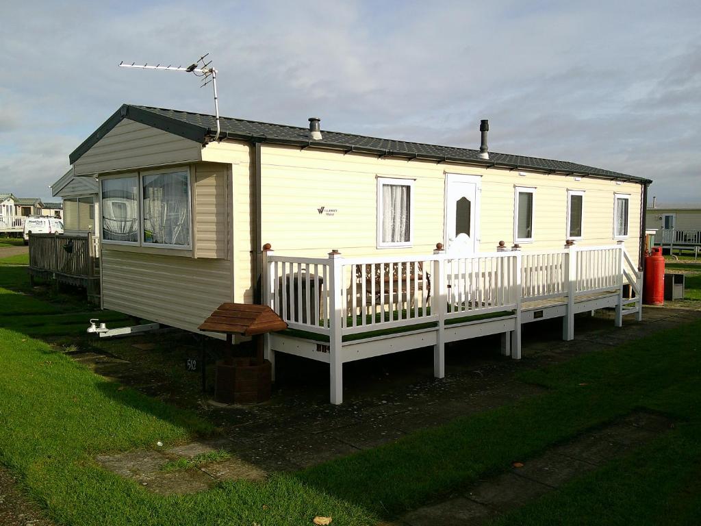 Kingfisher Ingoldmells Mistral II 8 Berth Central heated, Ingoldmells ...