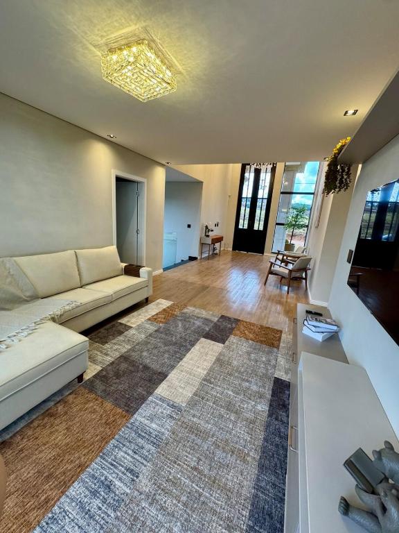 Ninho Verde 2 casa nova com piscina e Jacuzzi, Pardinho (prisene ...