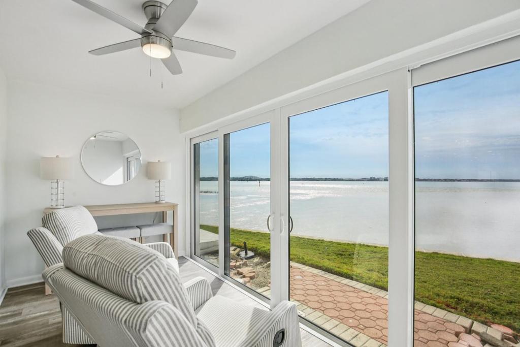 Tranquil Gulf Front 2 Bedroom 2 Bath Condo in Clearwater Beach, 55 and ...