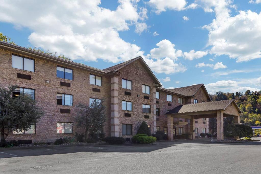 Comfort Inn Huntington near University area, Huntington (updated prices ...